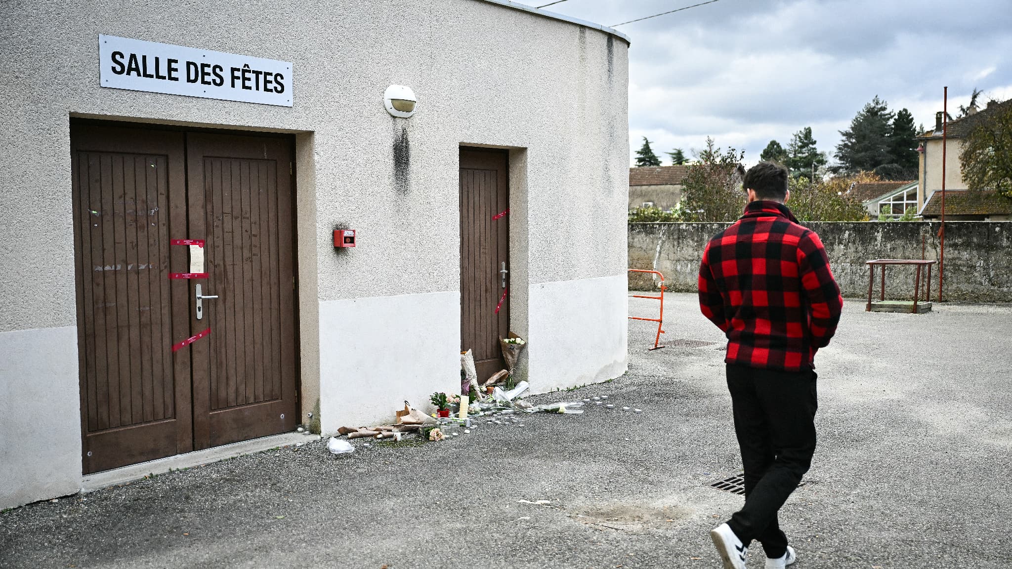 Deux mois après la mort de Thomas, la vie reprend à Crépol malgré la ... Deux mois après la mort de Thomas, la vie reprend à Crépol malgré la ...