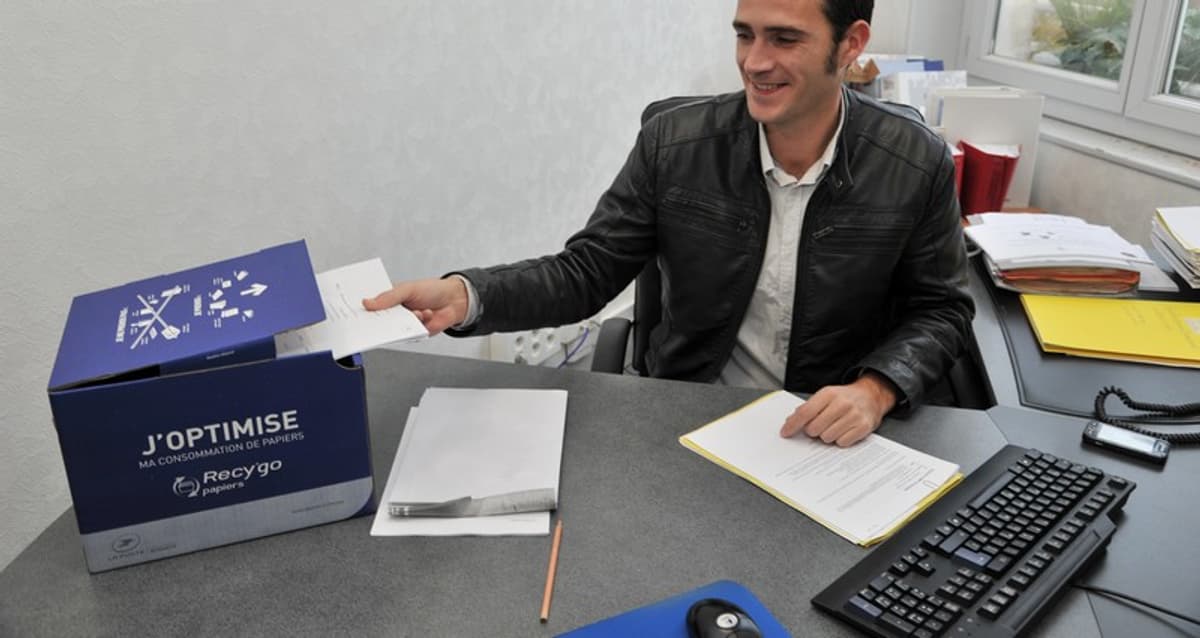 Comment la Poste réinvente le métier de facteur