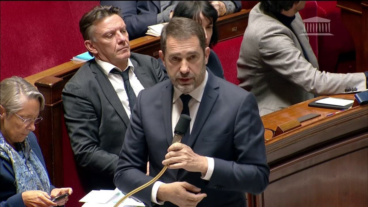 Christophe Castaner Justifie Sa Loi Anti Casseurs Cette Loi Nest