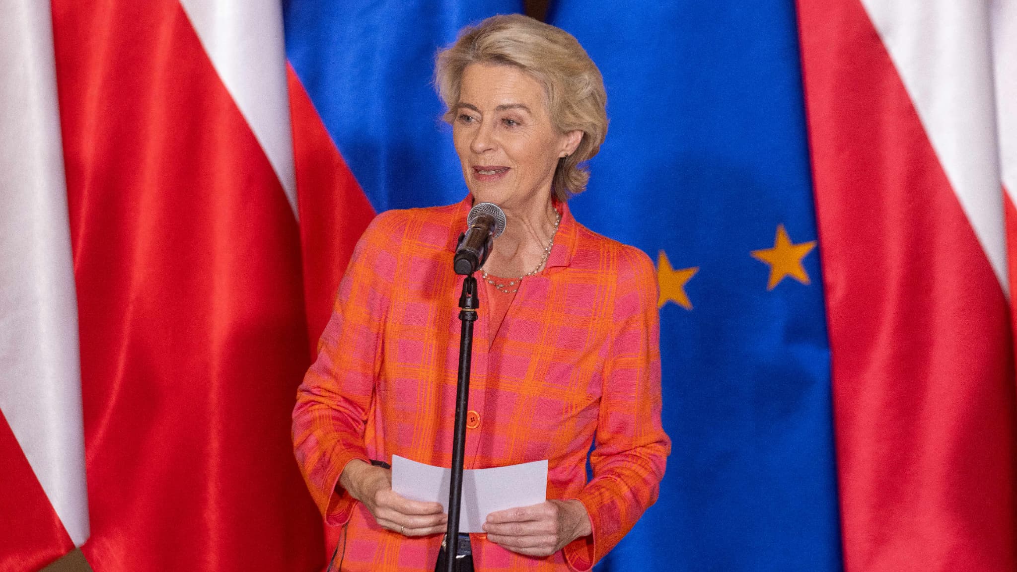 "Nous aiderons l'Ukraine": Ursula von der Leyen à Kiev pour garantir le ...