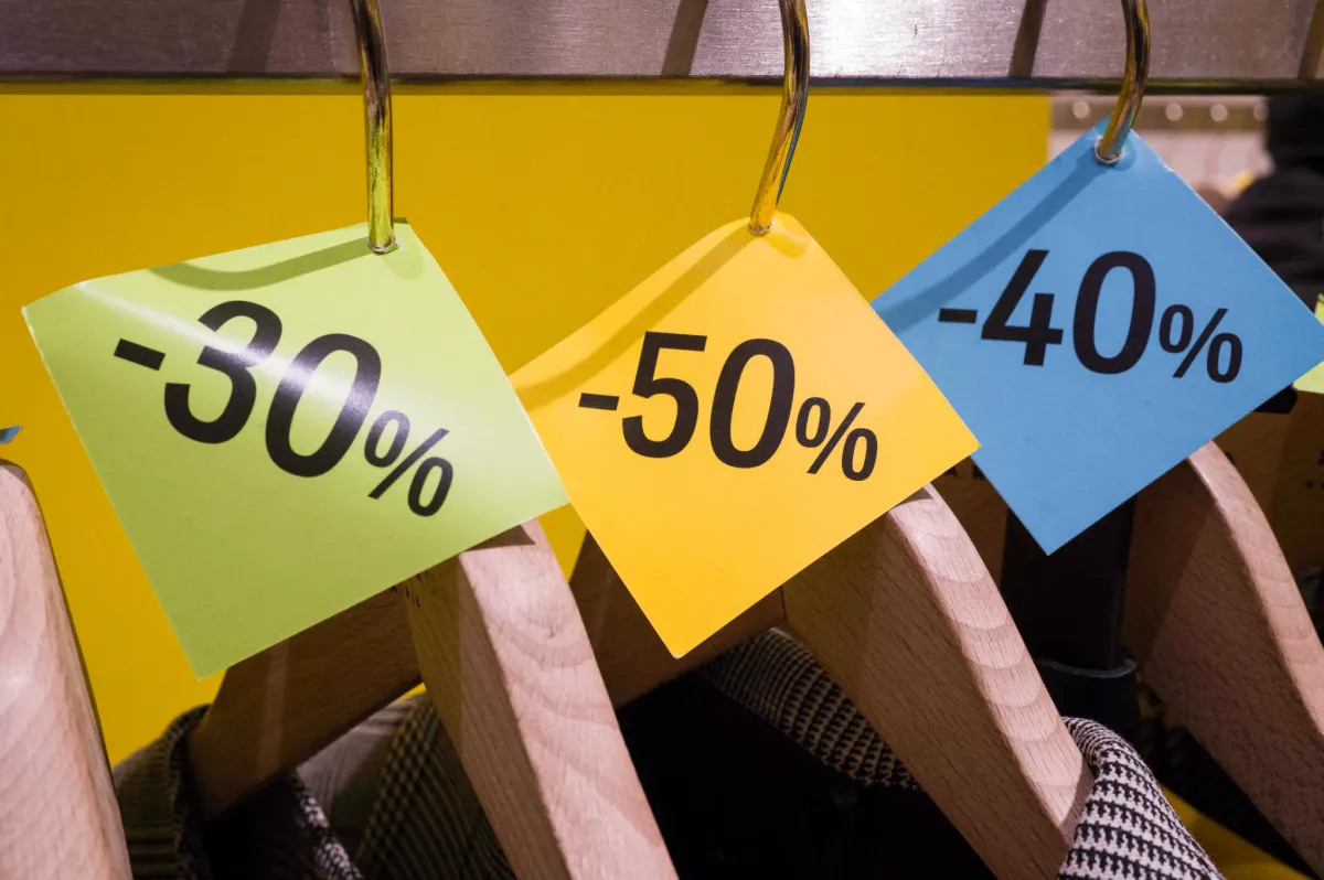 Les soldes d'hiver démarrent ce mercredi 7 janvier mais certains ...