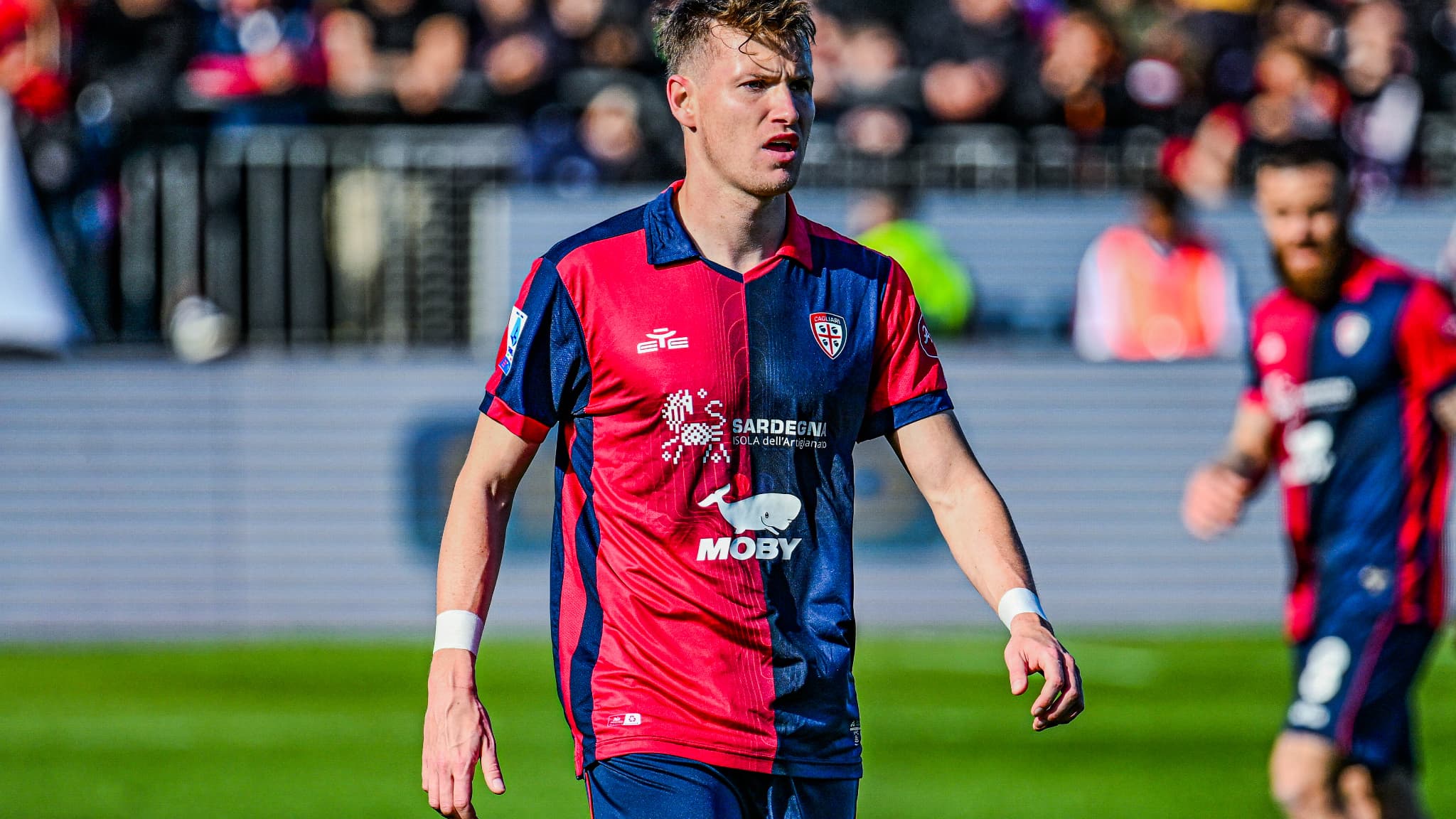 Premier international à avoir fait son coming-out, Jakub Jankto ...