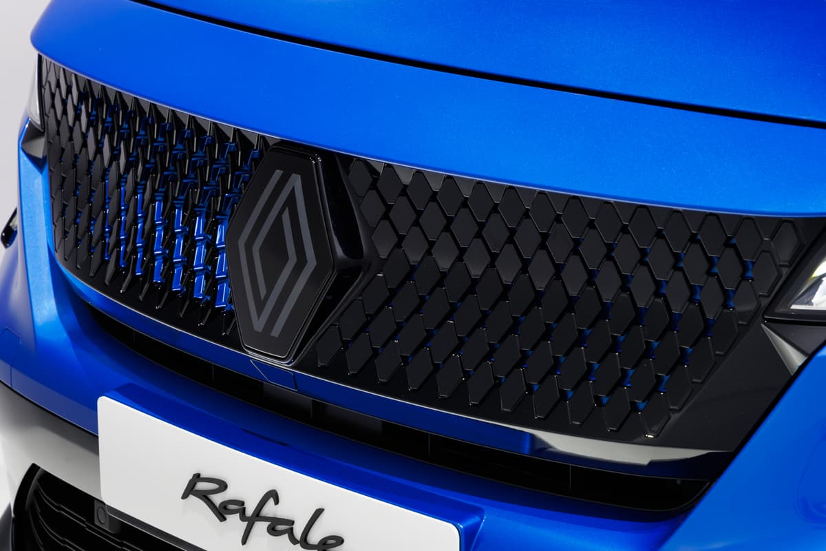 Au Bourget, Renault dévoile son nouveau SUV coupé, le Rafale