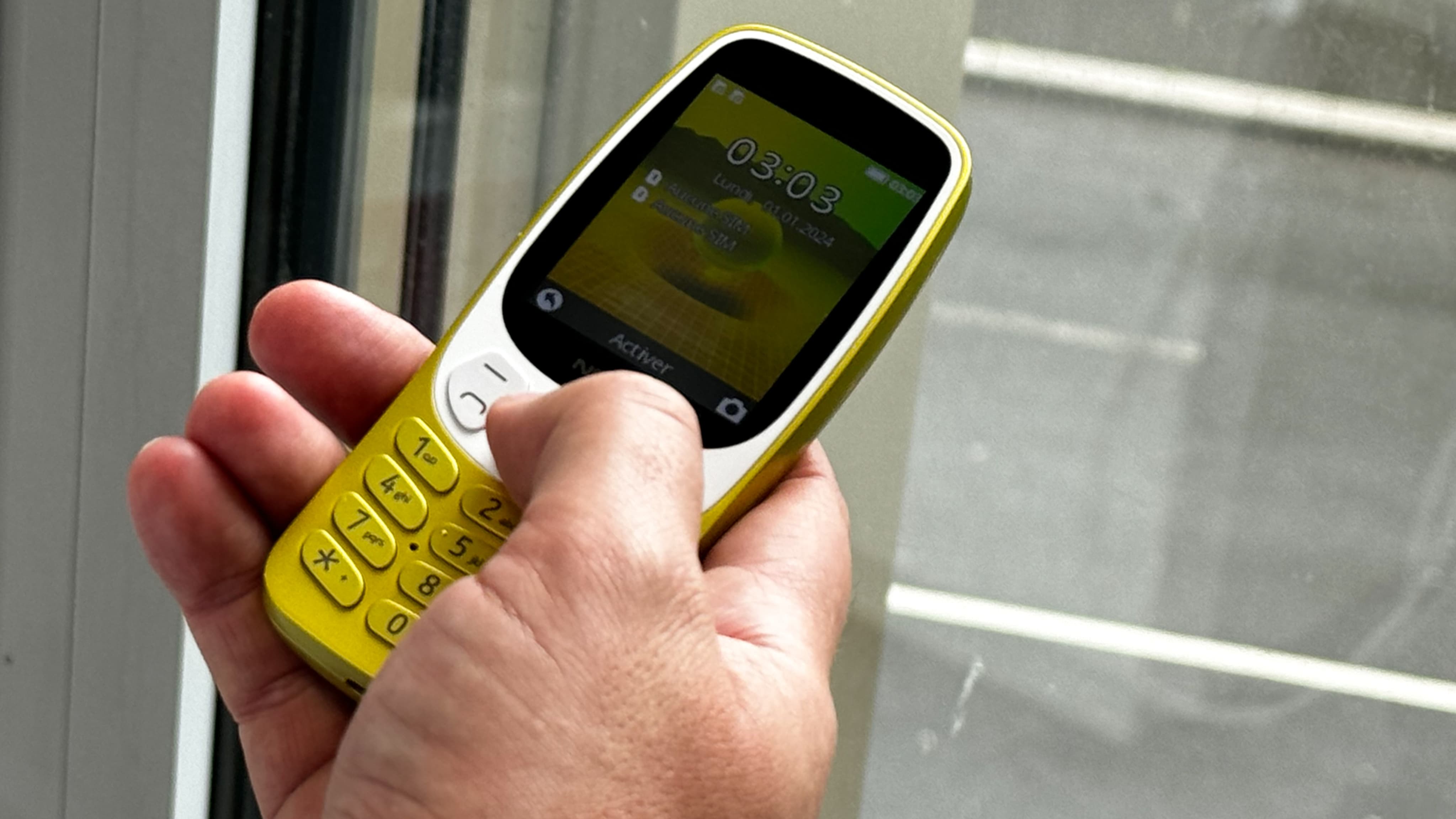 Snake, photo, écriture T9... On a essayé la nouvelle version de l ...