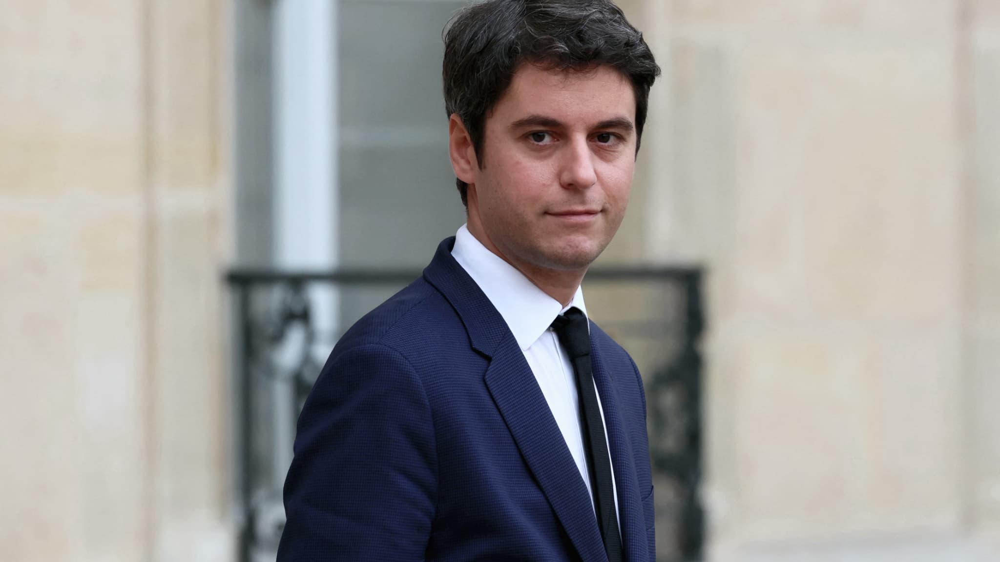 Gabriel Attal affirme que les "groupes de niveau" au collège seront ...