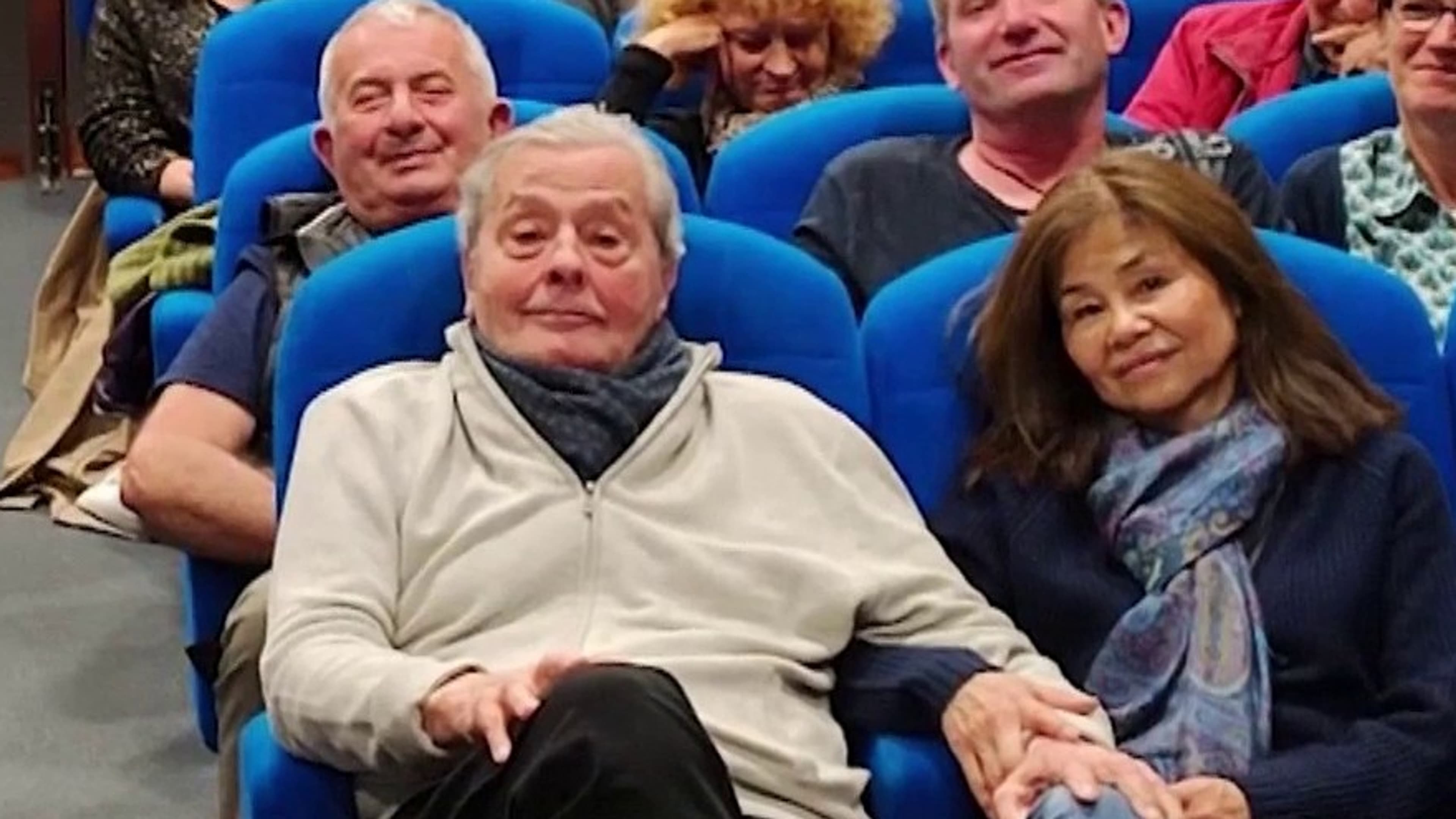 Succession d'Alain Delon: ces années de tensions et de fractures entre ...