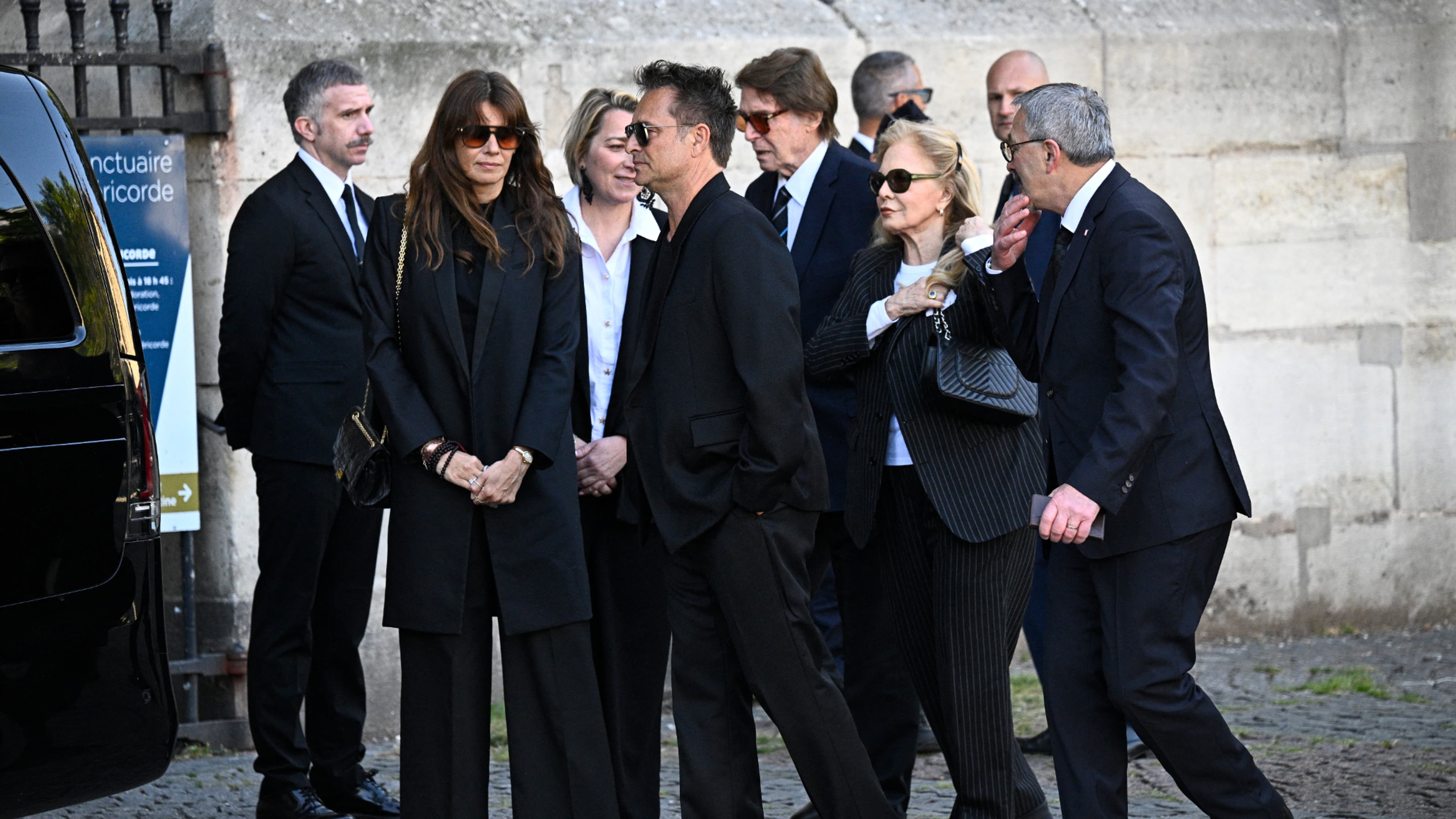 Obsèques de Nathalie Baye: Michel Druker, Brigitte Macron, Catherine ...