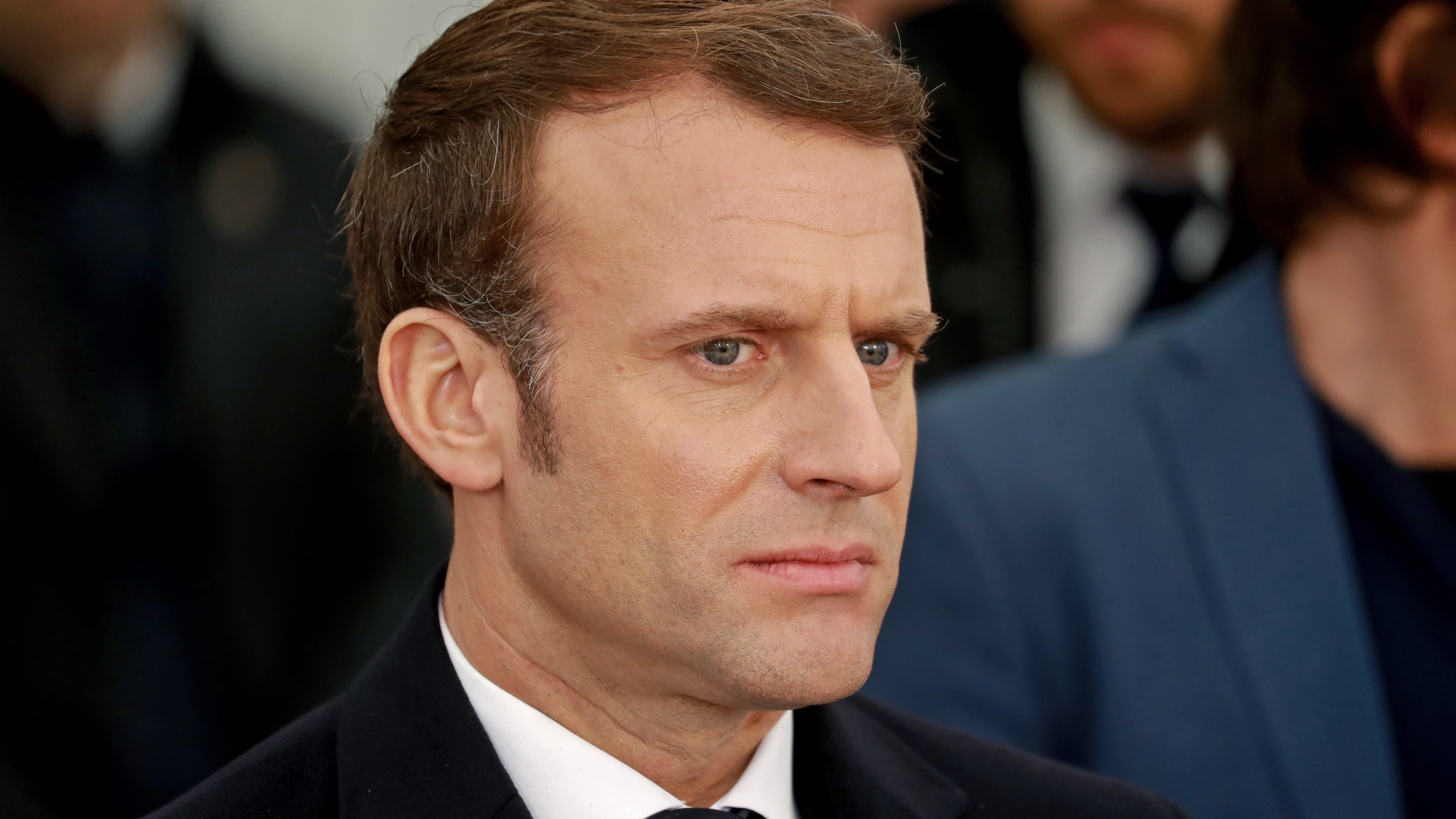 Macron annonce que la France a réduit la taille de son arsenal ...