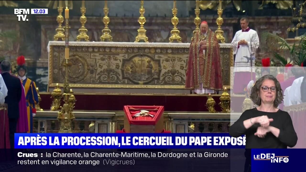 Après la procession, le cercueil du pape François sera exposé jusqu'à ...